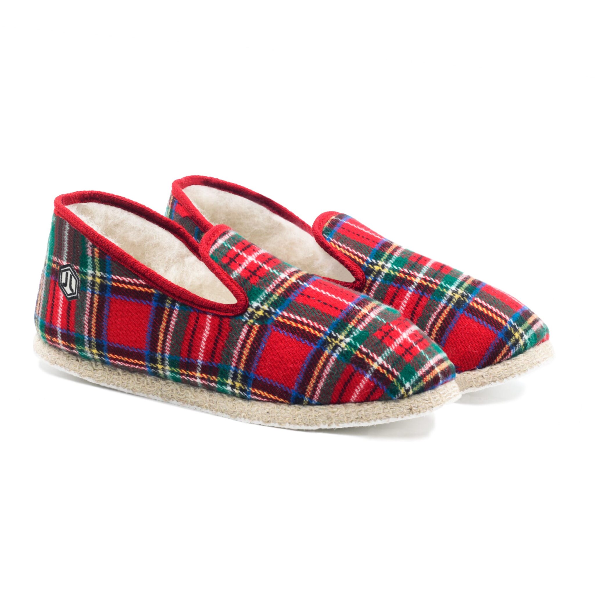 Les chaussons, pantoufles et Charentaises made in France - Marques de ...