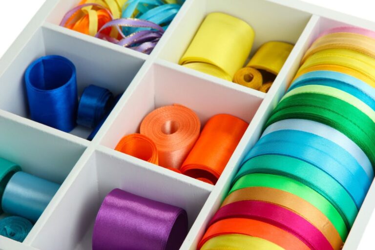 Les différents types de rubans textiles - Marques de France