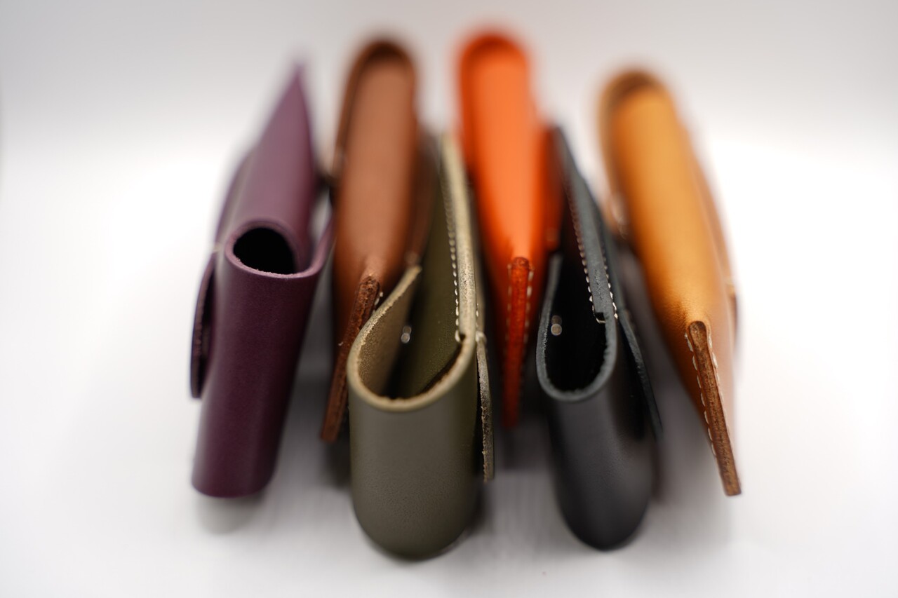 Étuis en cuir Le Solen Noir - L’Atelier Rosie - Marques de France