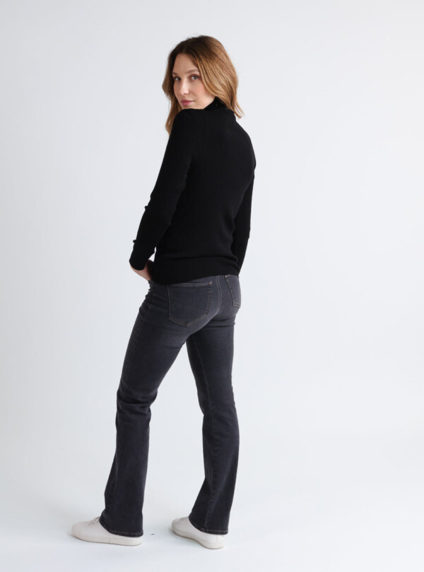 Pull chaussette femme col roule en laine merinos Noir - MAISON SOLFIN ...
