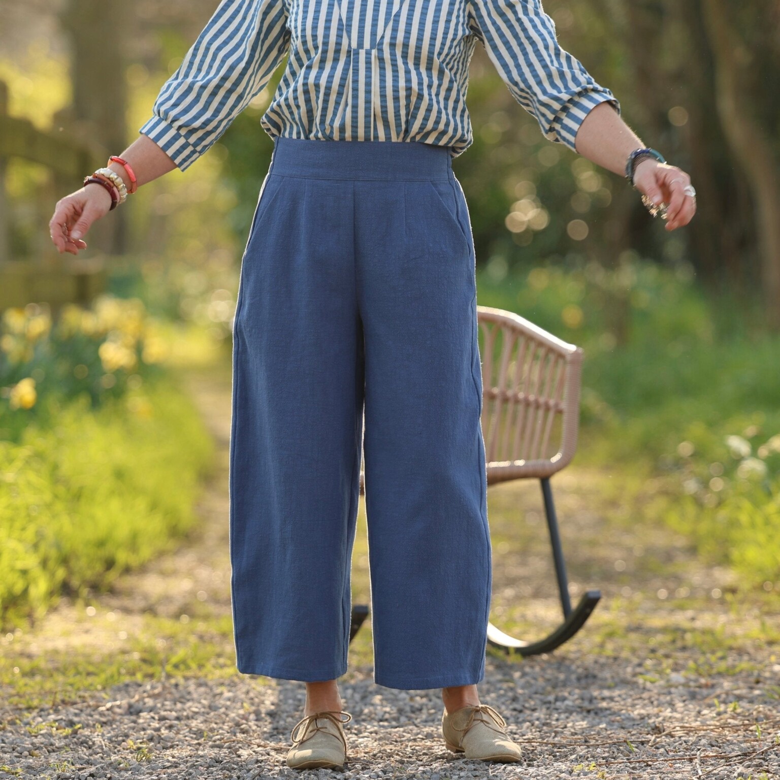 Pantalon Briac - lin stone wash bleu indigo - Quintessence - Marques de ...